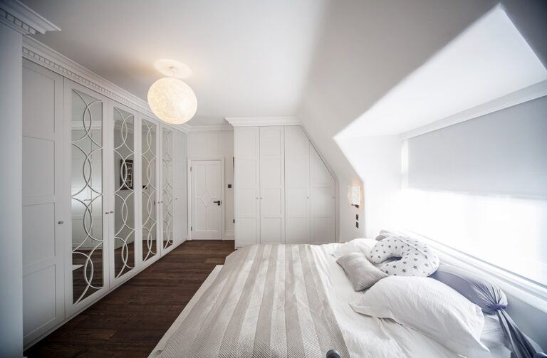 15 Brilliant Fitted Wardrobe Ideas for Loft Conversions and rooms with ...