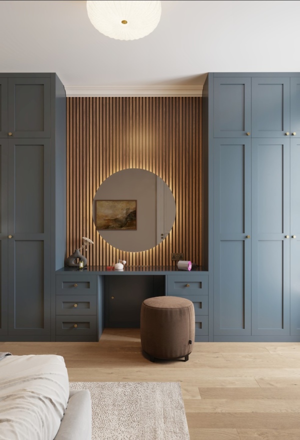 Fitted shaker style wardrobe in bedroom alcoves, chimney breast ...