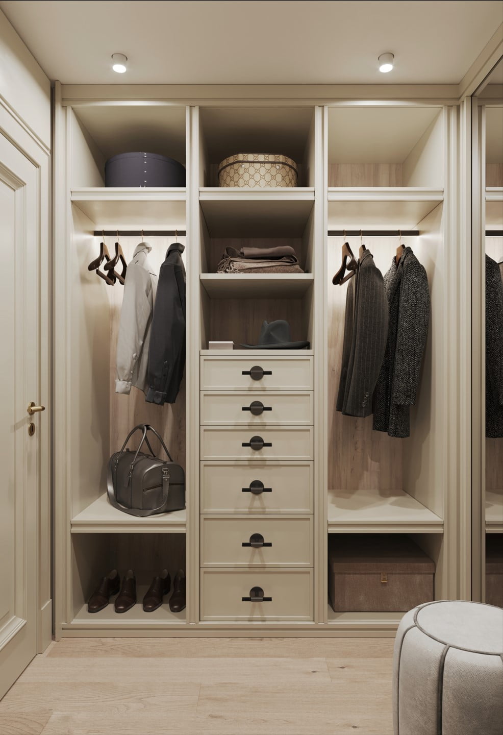 Classic style walk in wardrobe - UrbanWardrobes.co.uk