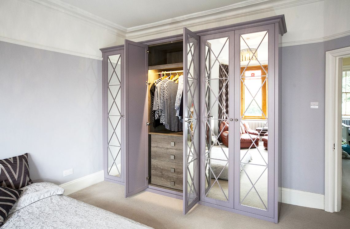 Lacquered mirrored doors with lattice fretwork pattern | Urban Wardrobes